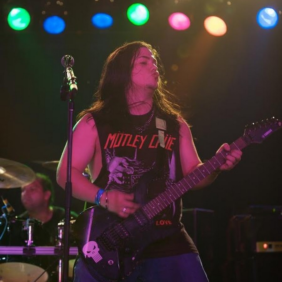 AMLnZu8O1QvInZ19EOoX-Z7-ps28iknOADlQst03xhCi=s900-c-k-c0x00ffffff-no-rj