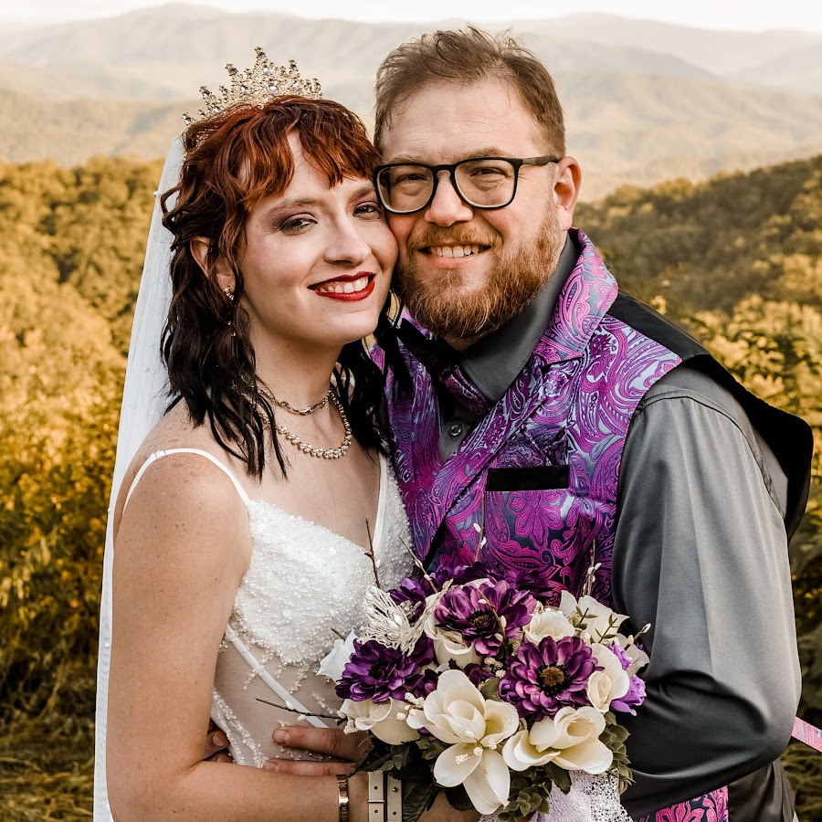 AMLnZu8Q_5us81wtzIrp8wsstR7gZ4DCz-YZ5rnLC_N_GRg=s900-c-k-c0x00ffffff-no-rj