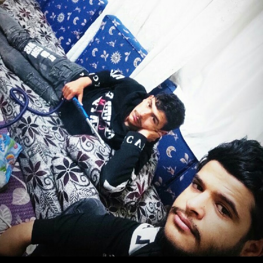 AMLnZu8Qu3qhhMTBTPi9B59xtG_dT0-kLJevkksjYDCx=s900-c-k-c0x00ffffff-no-rj