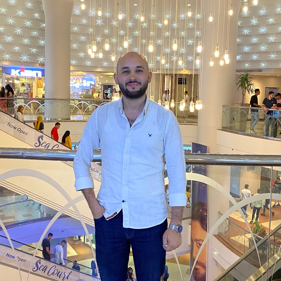 AMLnZu8R7XObJ4mBeF_EwvRb4gTviPGcOed-E8FjeuhBfA=s900-c-k-c0x00ffffff-no-rj