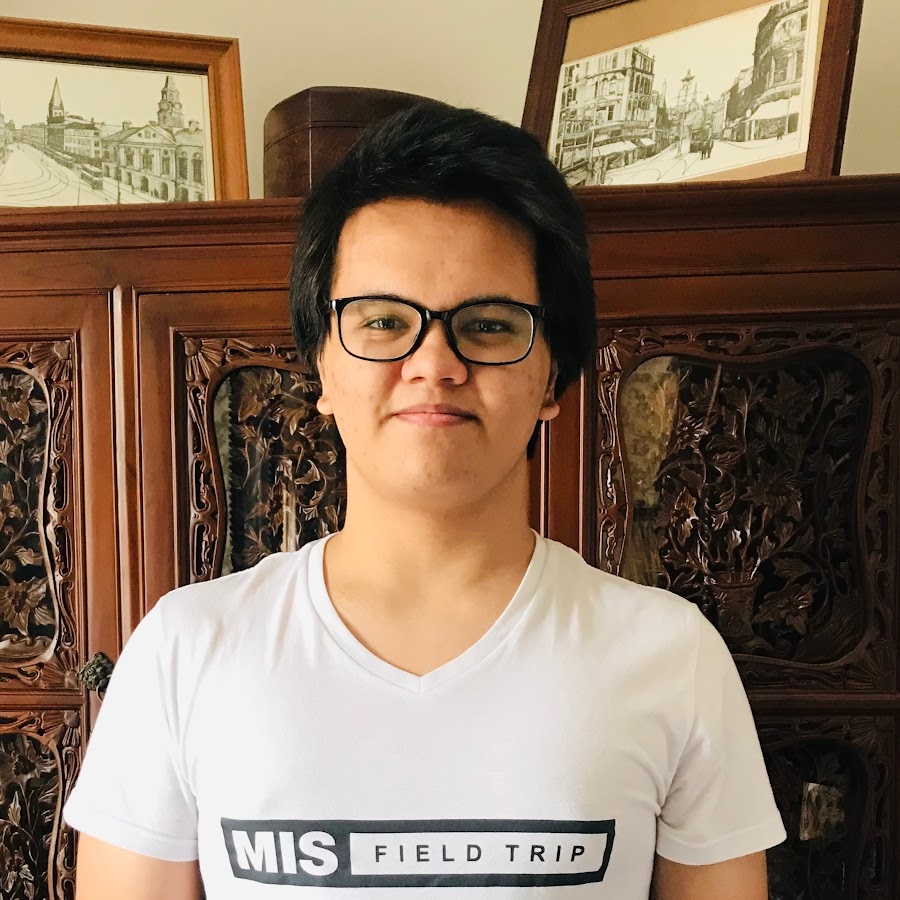 AMLnZu8Uzt7Ie9X8EBzO_L2nRqIED_XbhJAy6RbOkHS-6w=s900-c-k-c0x00ffffff-no-rj