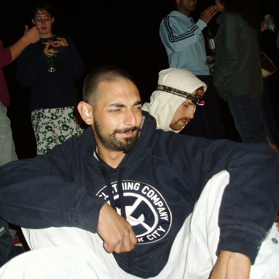 AMLnZu8VKXOmkOAM4C-I41nYJy5yR3lgkrkGml3qhQkLlA=s900-c-k-c0x00ffffff-no-rj