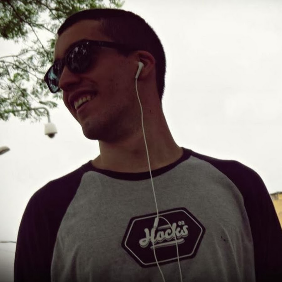 AMLnZu8WKUzSbAK7V-n1JCF2oEe_ANG1xDNPEdxNMbsW=s900-c-k-c0x00ffffff-no-rj