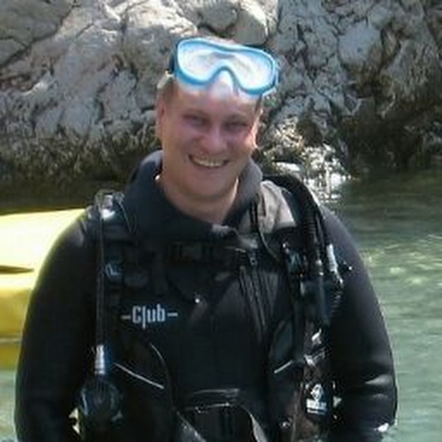 AMLnZu8ZWf3r-nxYQBVZMtpIKpEUoKijllzeoKyPetN5zw=s900-c-k-c0x00ffffff-no-rj