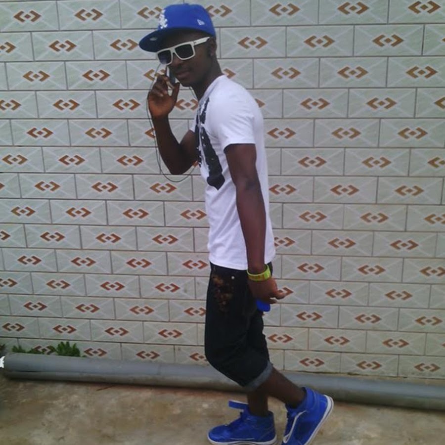 AMLnZu8aHyvzn_v2bMYTL1MCnloah8Cm2RpgyHG-9O8B=s900-c-k-c0x00ffffff-no-rj