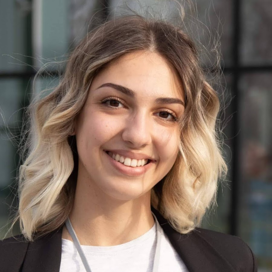 AMLnZu8aTQ-ubdFZi1h6lyy8AyELKhkOHwdjrNl7fhIeyaY=s900-c-k-c0x00ffffff-no-rj