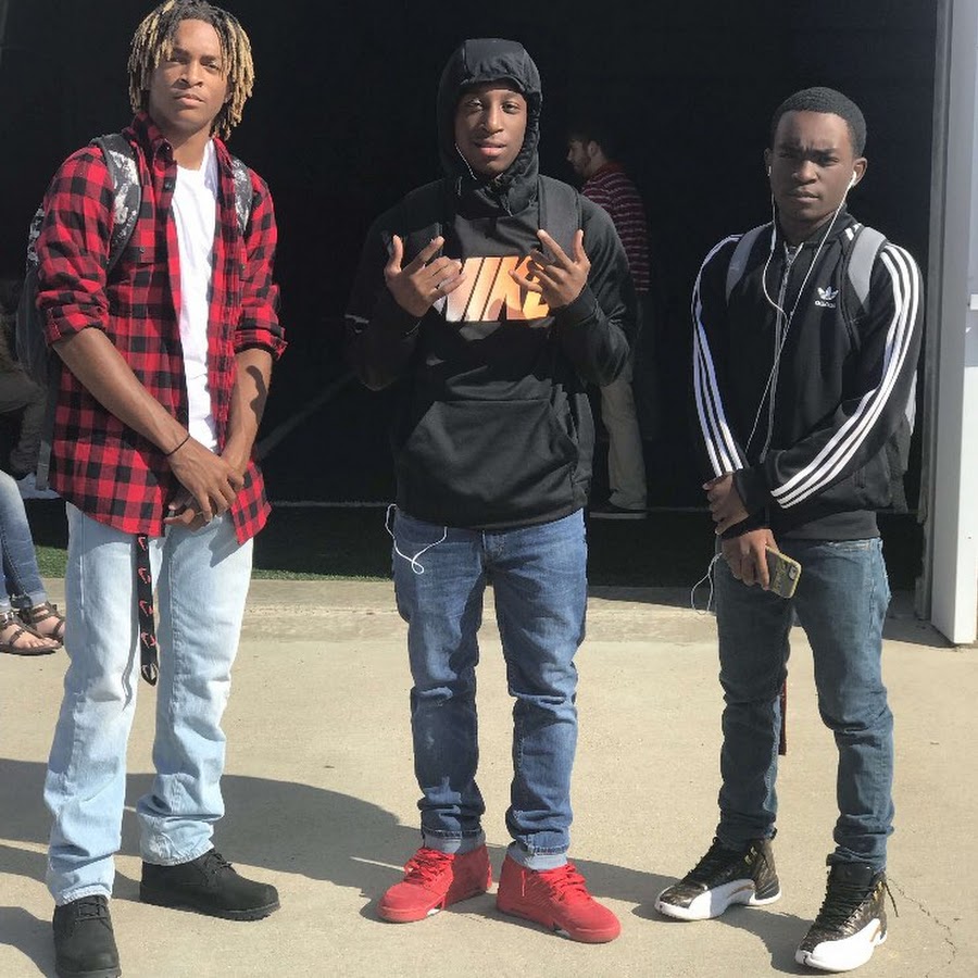 AMLnZu8eqZYMv-x_LD61WTMfbI20zU1HLPNZcM4KAUzI=s900-c-k-c0x00ffffff-no-rj