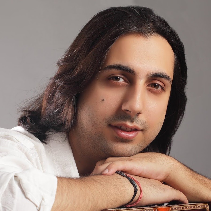 AMLnZu8kou-GRv-kQOcsWIAHg2w4wXGyJTUzWr1PCF-8=s900-c-k-c0x00ffffff-no-rj