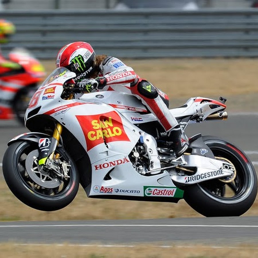 AMLnZu8lSGrMNMc6j4vKi-s-FIDslW2U-Ki_4d614jI4UA=s900-c-k-c0x00ffffff-no-rj