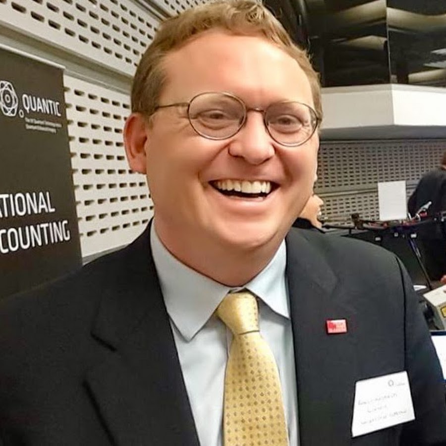 AMLnZu8q-V765e03_HWH-mu_4WEfjnRIncnkdH37lD0m=s900-c-k-c0x00ffffff-no-rj