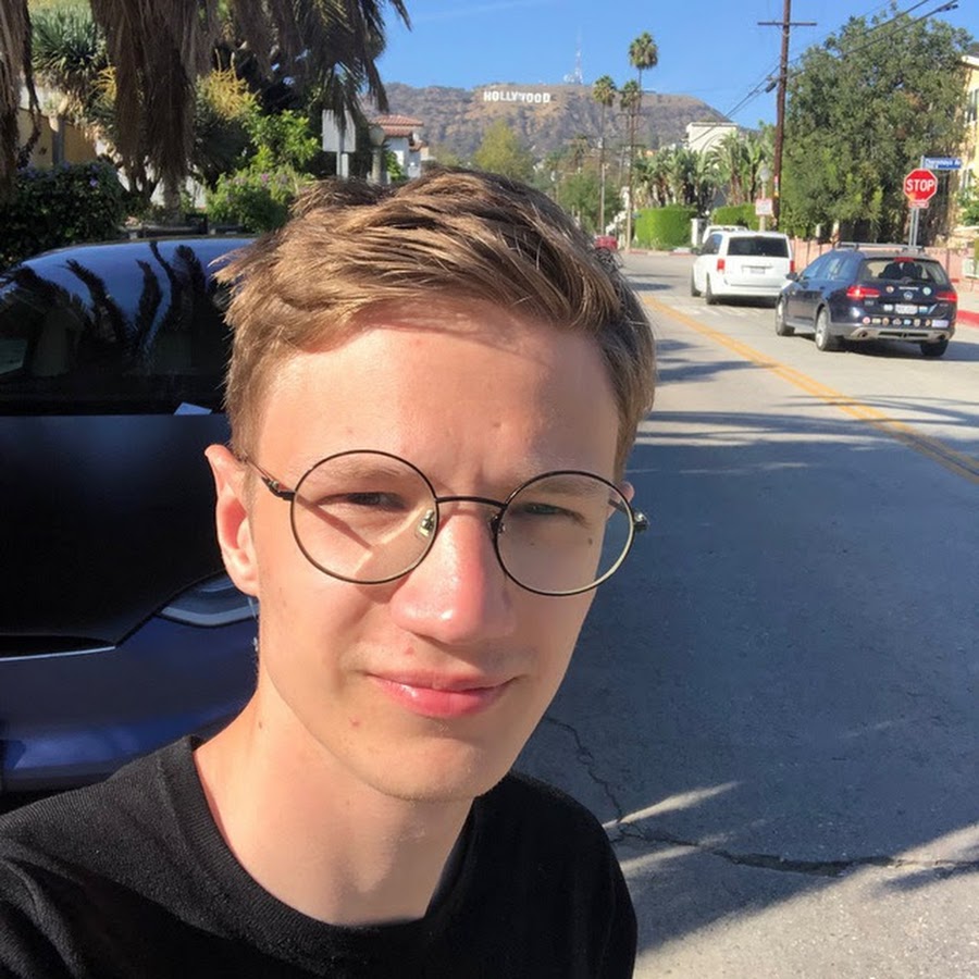 AMLnZu8qfqQdBRqOrY7NAcB7__XXuvdqX3CeIc_wOtbatw=s900-c-k-c0x00ffffff-no-rj