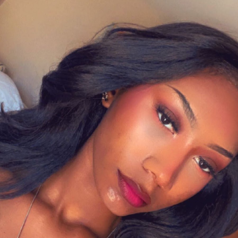 AMLnZu8sUu7RXlLWsptR-r0aSVcUQzgiUBWohK2iXYUXKw=s900-c-k-c0x00ffffff-no-rj