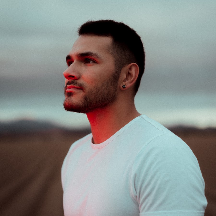 AMLnZu8uIazVnMkWS_SMgZMSnurT68bLaB5kGIp8_SicJQ=s900-c-k-c0x00ffffff-no-rj