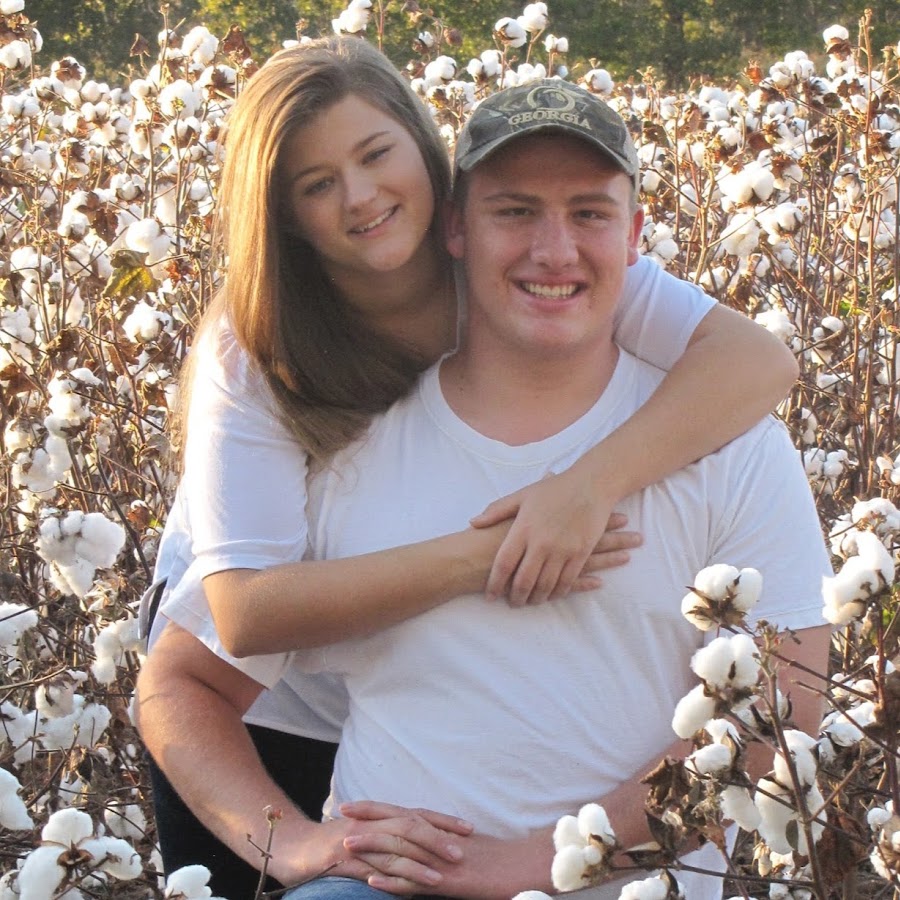 AMLnZu8udxrIz263Wk-e5fOhLmCe1DneVbdO__suCT_g8g=s900-c-k-c0x00ffffff-no-rj