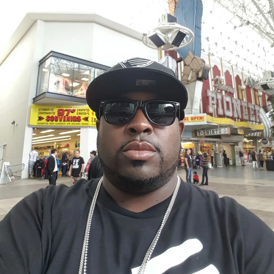 AMLnZu8w1iP-zMnxp4CGf8FZnsKg9ZLCWsn7Yi2M8Cq23g=s900-c-k-c0x00ffffff-no-rj