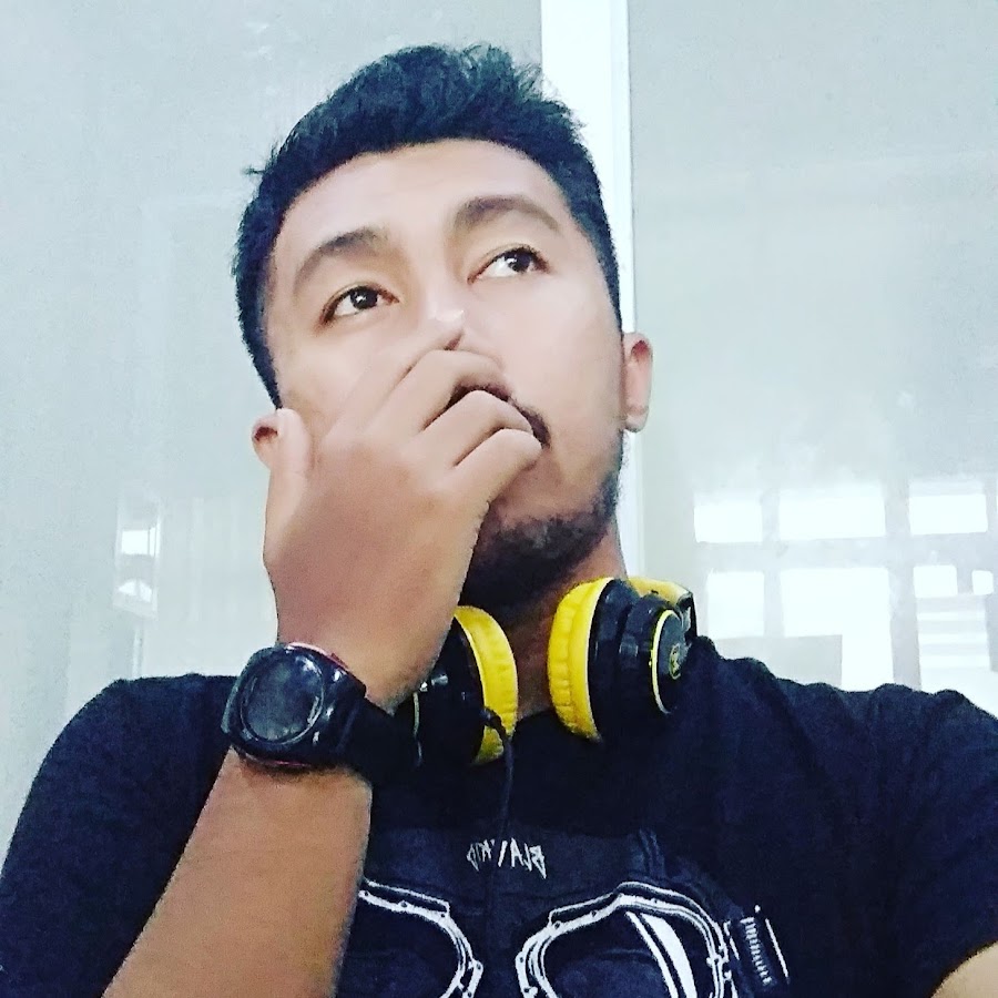 AMLnZu8wYfb_13kM1sU9RG320vn8N6FSE4hwL6mw9kvaRA=s900-c-k-c0x00ffffff-no-rj