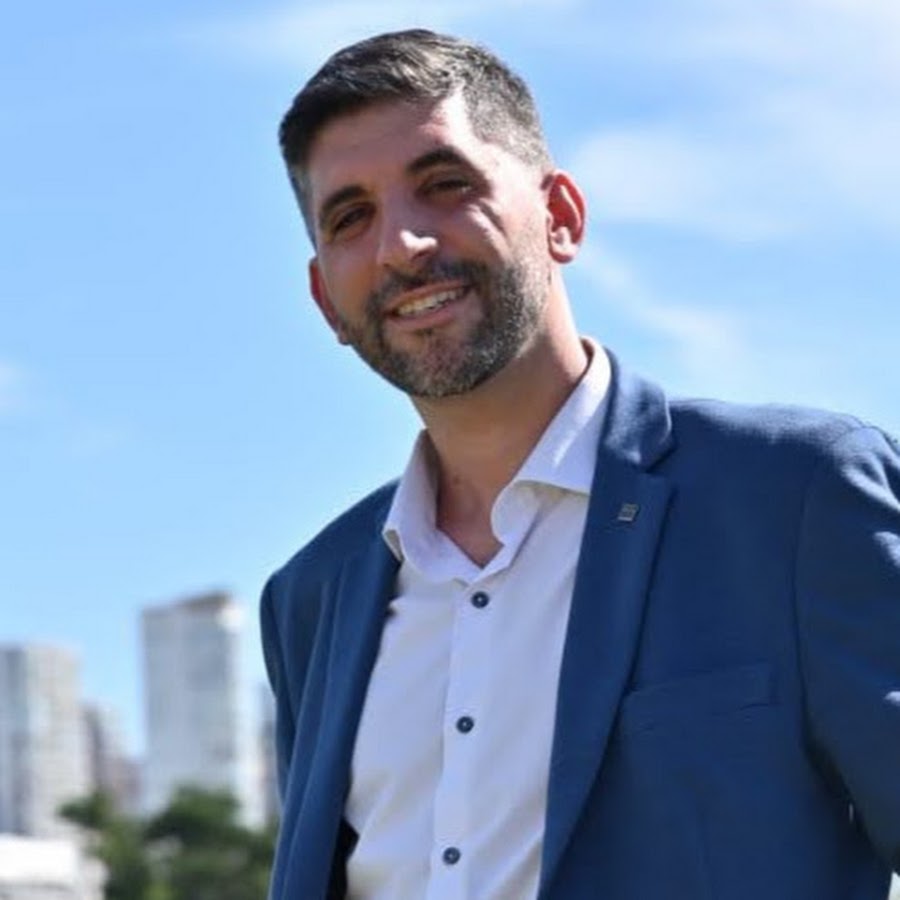 AMLnZu8xbVSLzNHt1CVXm1TC-HOVOEDM_0luZS4LsKwFrHs=s900-c-k-c0x00ffffff-no-rj