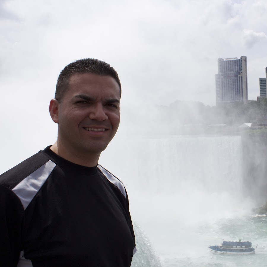 AMLnZu8xeC2EGkrVGlot_a2NMpqQd7LWUy4DQLbbNSE-qjA=s900-c-k-c0x00ffffff-no-rj