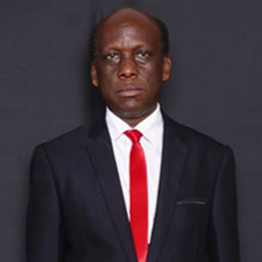 AMLnZu8ylLaDFVBvU8tVw64rS0X8kHy2tZUC6IoeAtVI=s900-c-k-c0x00ffffff-no-rj