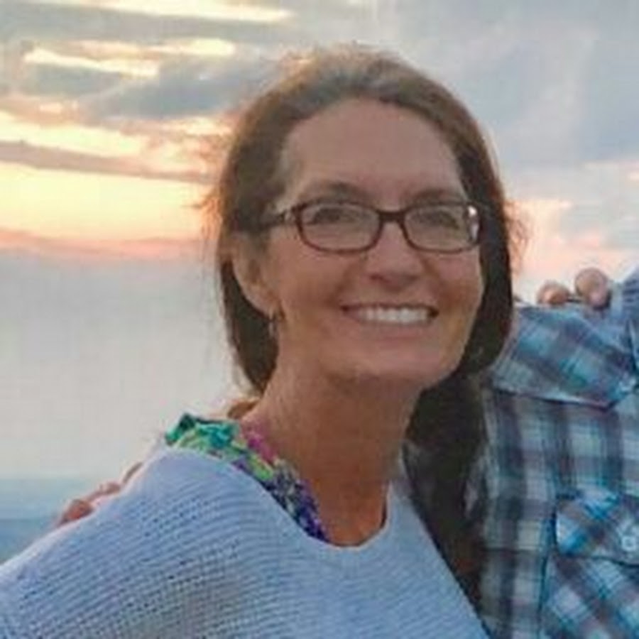 AMLnZu8zzoDgi2vrEb8WGZEFtbx4FI-3J0w7rT0lNnkALg=s900-c-k-c0x00ffffff-no-rj