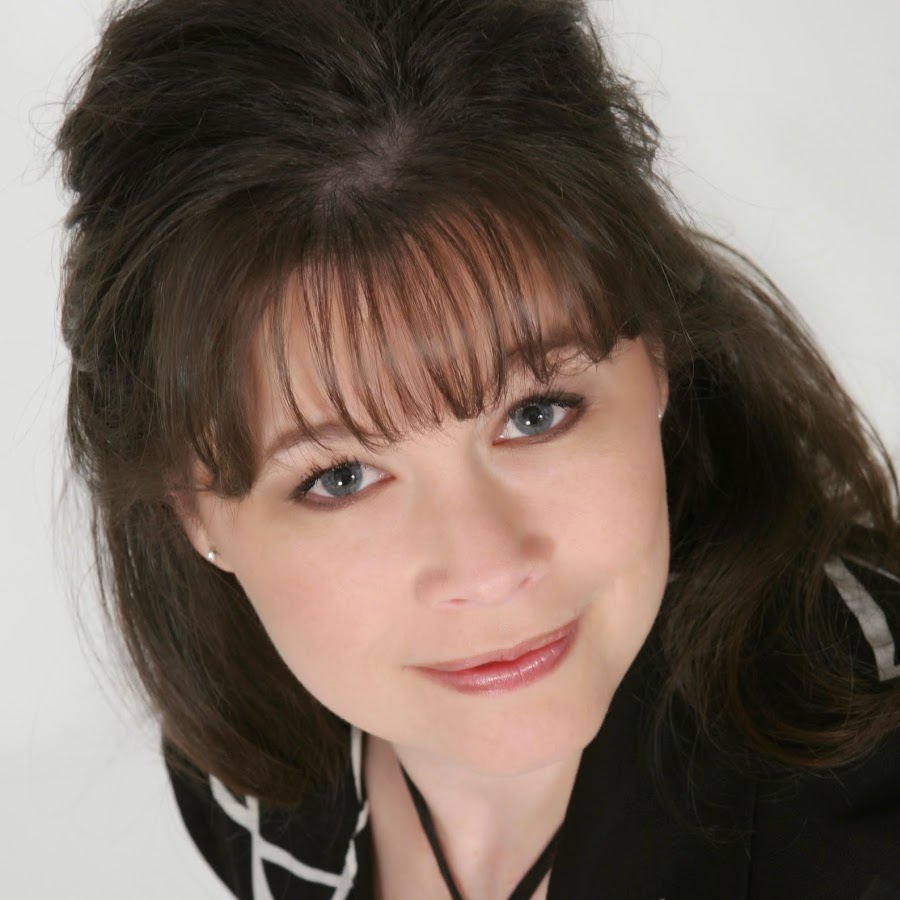 AMLnZu9-eao_tbqBc3pVIW1GSj5RyaCgEBoLxP2Y1scQ=s900-c-k-c0x00ffffff-no-rj