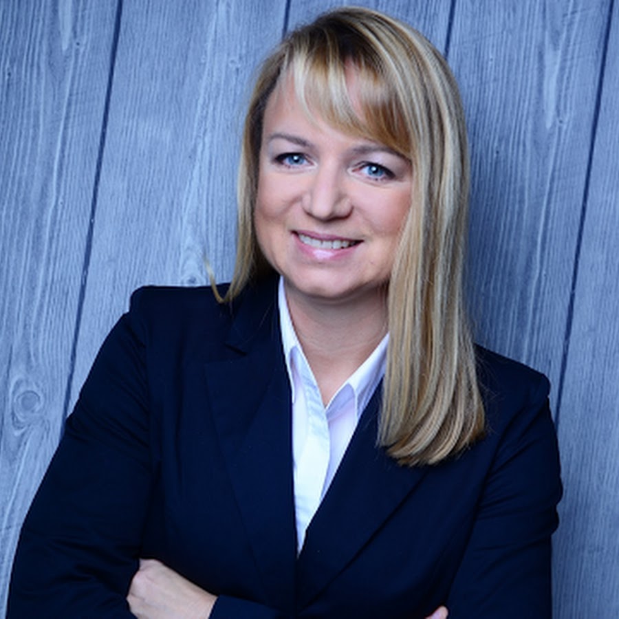 AMLnZu92A06u8Bl65SBD_tqh68zzPEEgvpVOtL7K4LuBbBU=s900-c-k-c0x00ffffff-no-rj