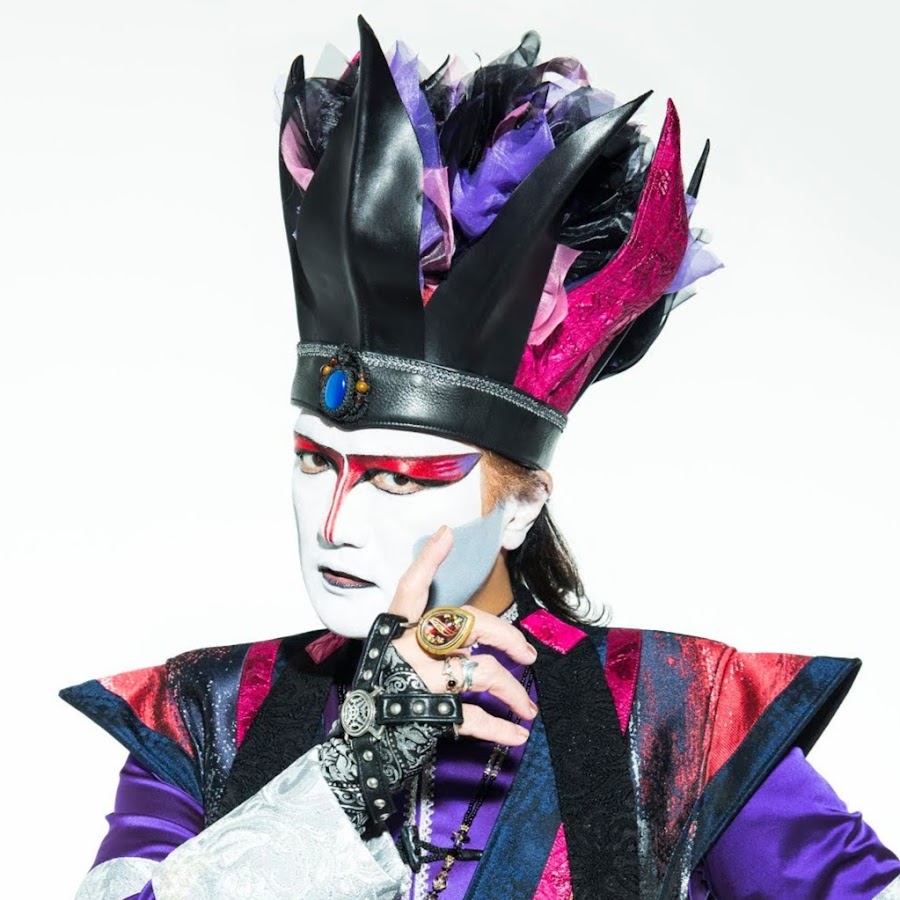 AMLnZu93_CL4fG2GDqne9PV0Ha6GxMUg8Mv5b_I_D9Vk=s900-c-k-c0x00ffffff-no-rj