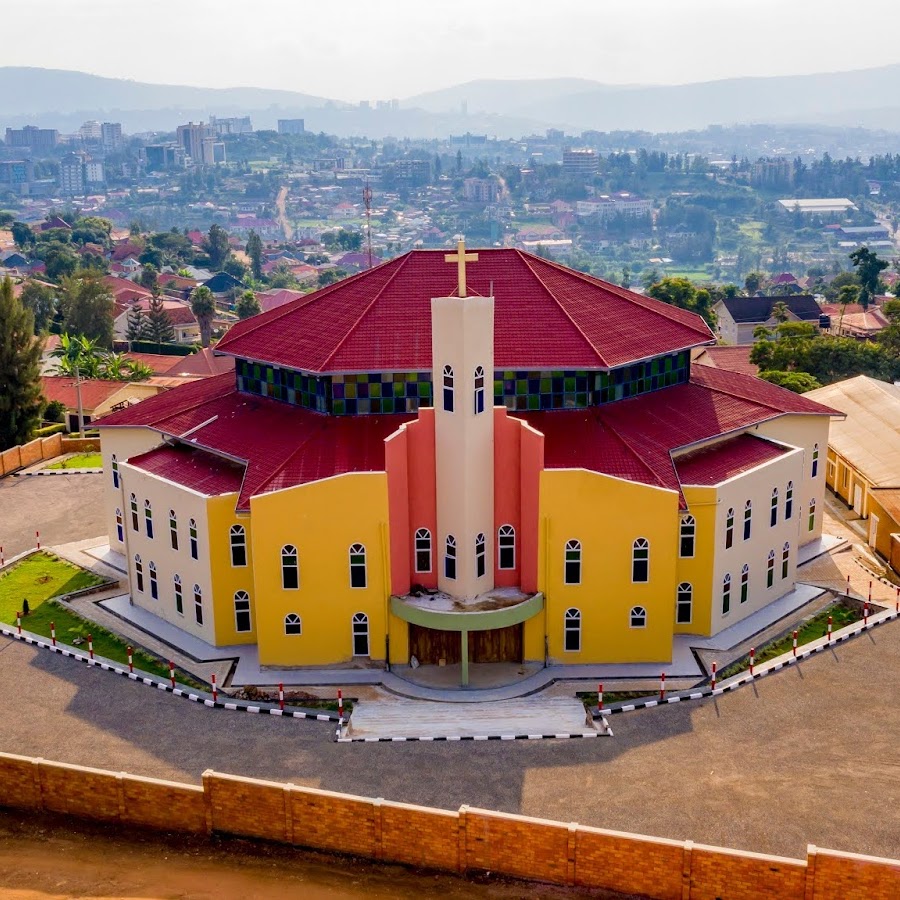 AMLnZu97lWfSNlC8YzlJkIhkt-eluB6YQBmFeMBD_s5r=s900-c-k-c0x00ffffff-no-rj