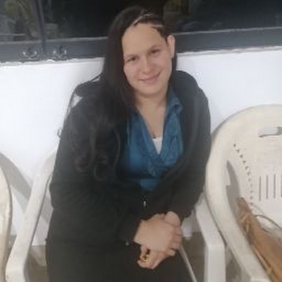 AMLnZu9AXovBxxsdiD1mXPVZuJ0Lqg37bpuTB5t40E7e-Q=s900-c-k-c0x00ffffff-no-rj