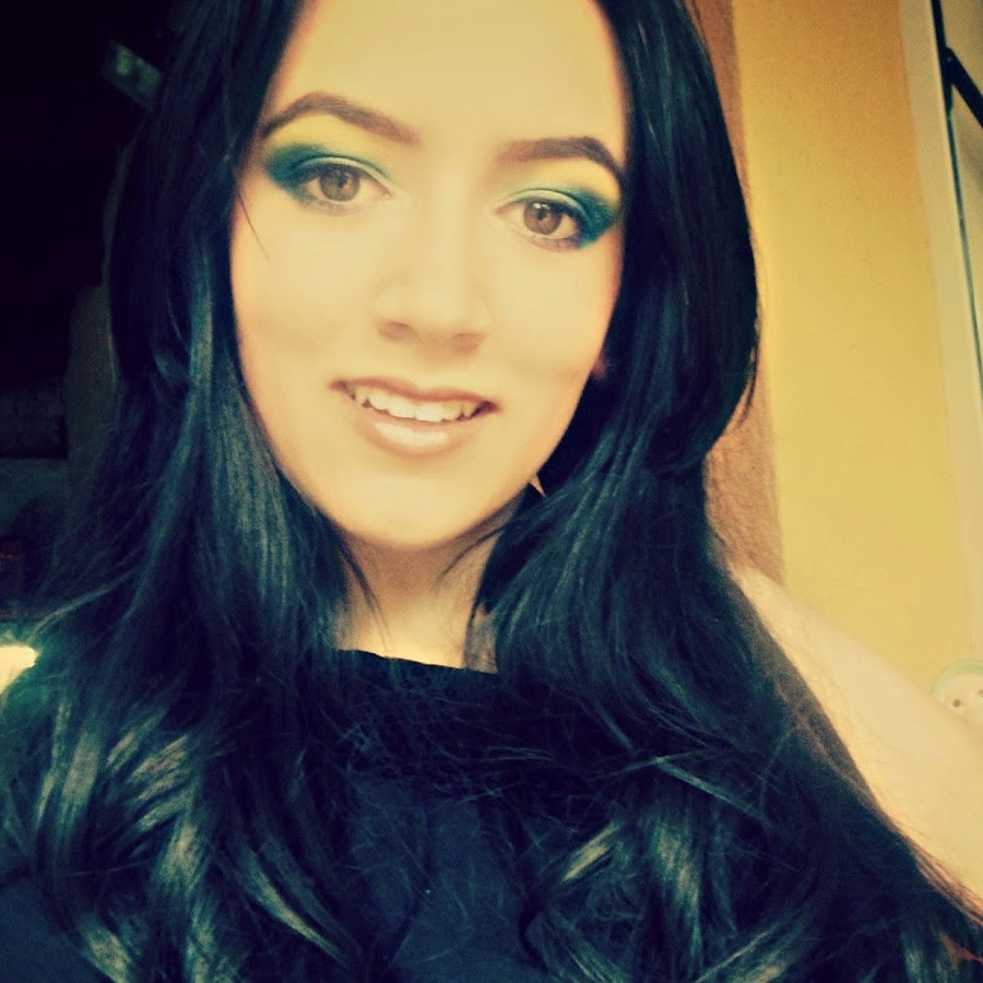 AMLnZu9C2li1_Iawr_Z4SJYyYkKH_OrLy4Y2omiB7uP-=s900-c-k-c0x00ffffff-no-rj