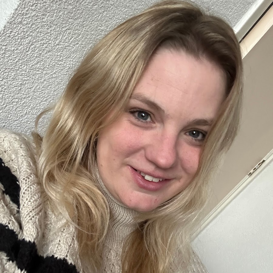 AMLnZu9F8ofQbovEa4h91VZy5ogJudExT7X_nct8wSZhGw=s900-c-k-c0x00ffffff-no-rj