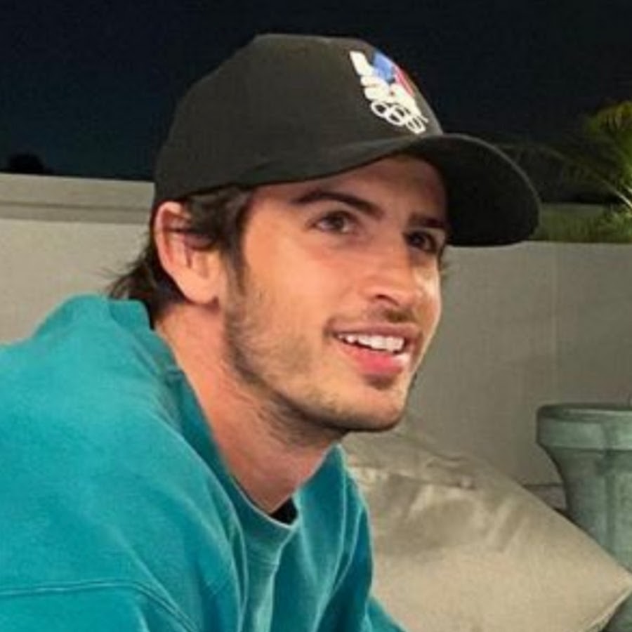 AMLnZu9HbTawSouljlVuUkeU25ikt8F3Yx7tAe6quEA4adY=s900-c-k-c0x00ffffff-no-rj