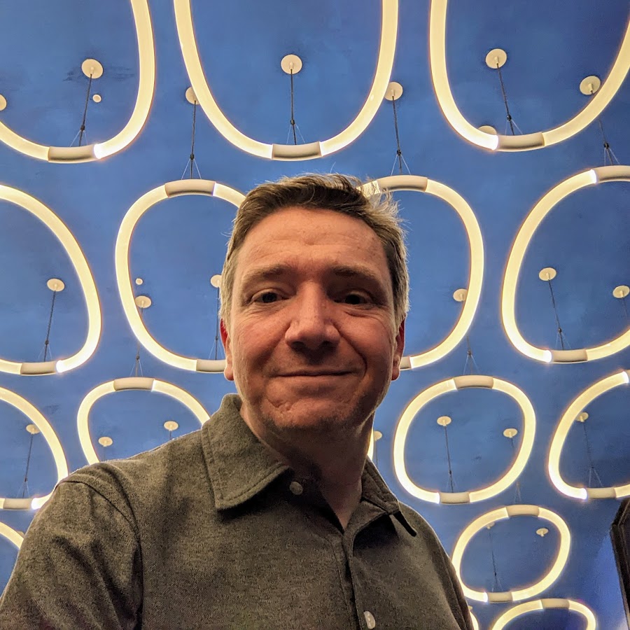 AMLnZu9JjItTV1xfcOtAC2XIyCtxlwdaQczo84W6MyTsEgw=s900-c-k-c0x00ffffff-no-rj