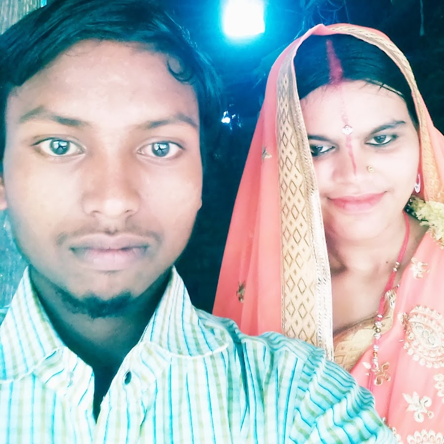 AMLnZu9JpqwJ6lirDrsQuFIKF2gaItMzlVPm20FaRoUX=s900-c-k-c0x00ffffff-no-rj