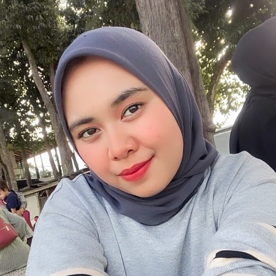 AMLnZu9LJ3AHqLl6UmWVrm56sJqSemn1zBDgYTMJEWa1Xw=s900-c-k-c0x00ffffff-no-rj