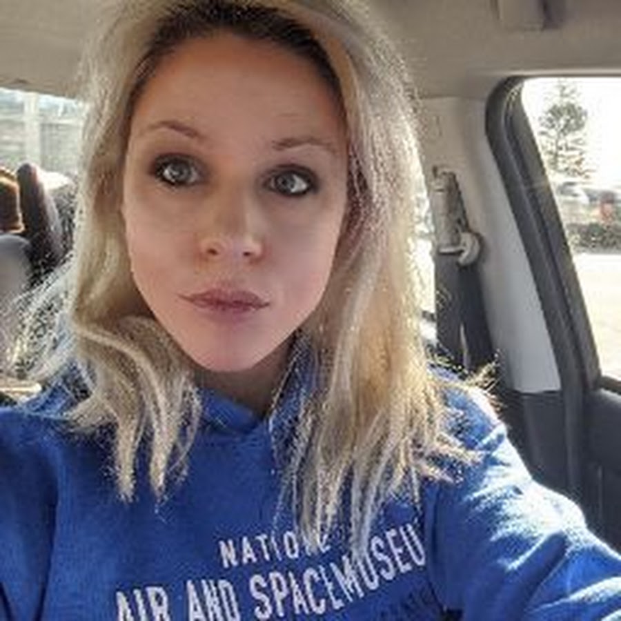 AMLnZu9O2NzN_CV0HrXmqMbJLAfrFsNNdgwVfqMyWdfomg=s900-c-k-c0x00ffffff-no-rj