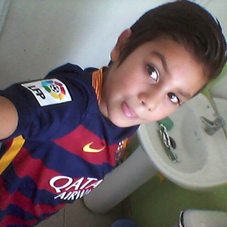 AMLnZu9ON0JxNsu_HdkMJuU7iR8Fr4uplPHMp9Jl_-fV=s900-c-k-c0x00ffffff-no-rj