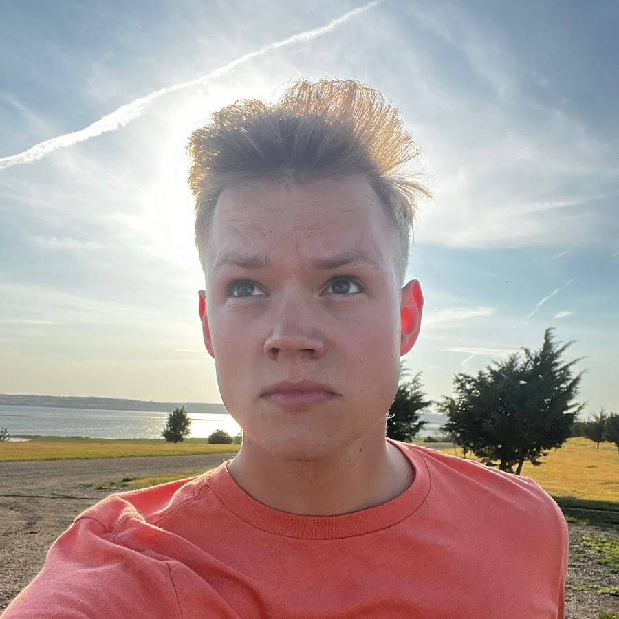 AMLnZu9Tm_Rc0Kps6h9hBsGzeTXXdLy2_vhRckUOJVk53w=s900-c-k-c0x00ffffff-no-rj