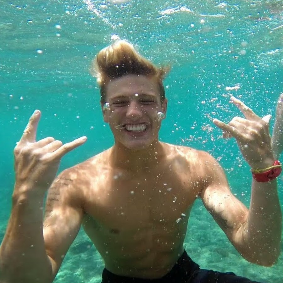 AMLnZu9U7OJoJ1HED_BiKMNf-IDiGxitnWgsIgg2Ghok=s900-c-k-c0x00ffffff-no-rj