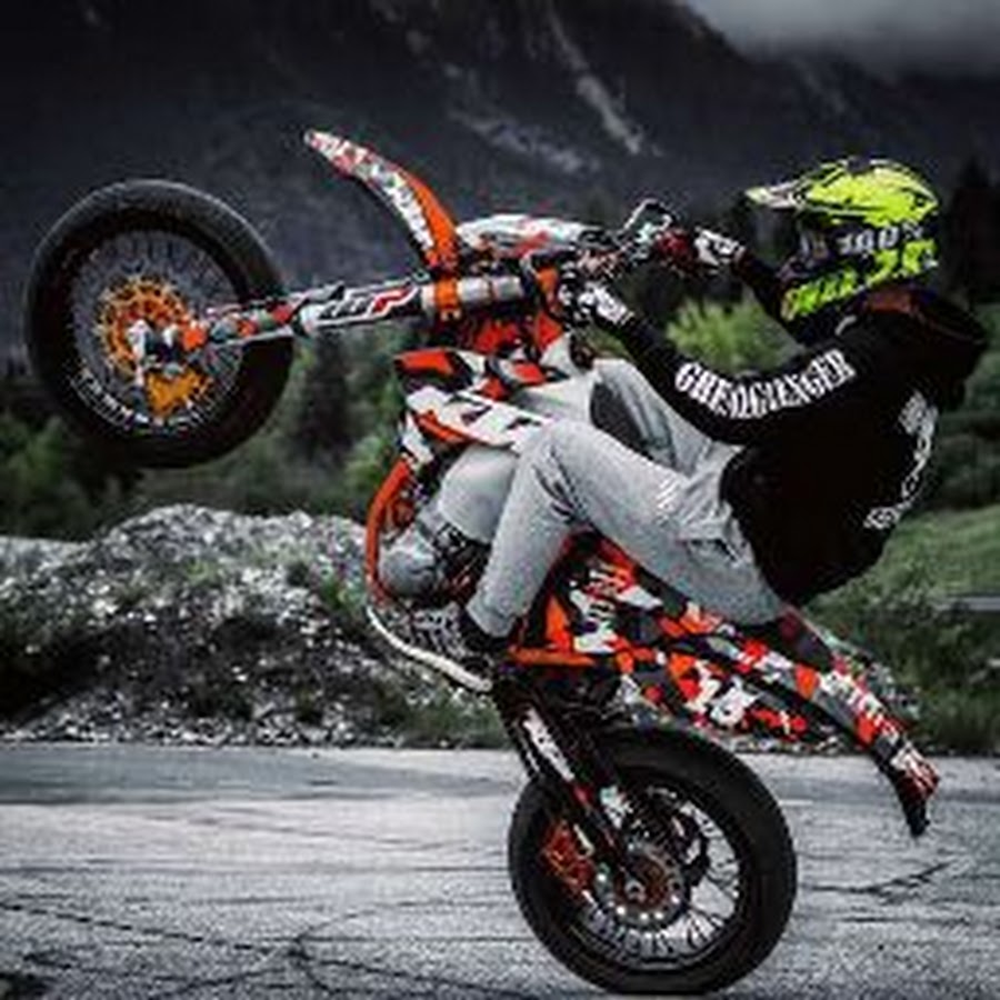 AMLnZu9Ux_tIglswC75HfJCASvK1slC29lZWKvjCBymU=s900-c-k-c0x00ffffff-no-rj