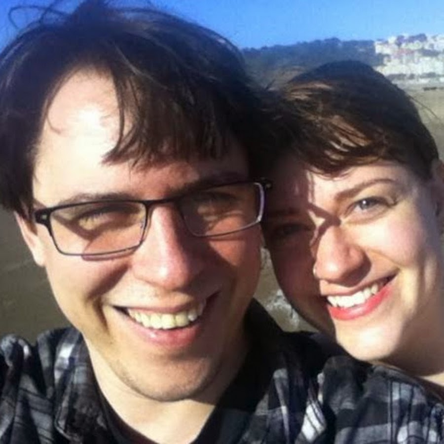 AMLnZu9Vh2agOHsnHvD5-ogMJ4pczEKNYQVYTrZLU32Txw=s900-c-k-c0x00ffffff-no-rj