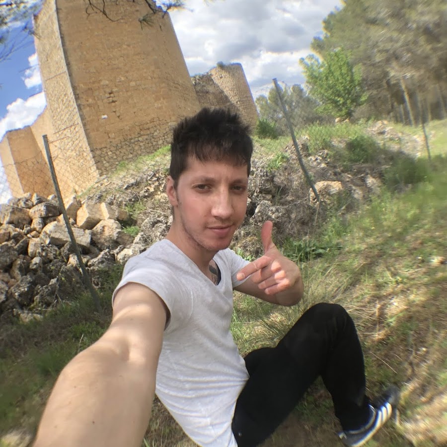 AMLnZu9b1YEmSisHjBulU8E50RJ2_rsYdzKc-ToDnrol7Q=s900-c-k-c0x00ffffff-no-rj