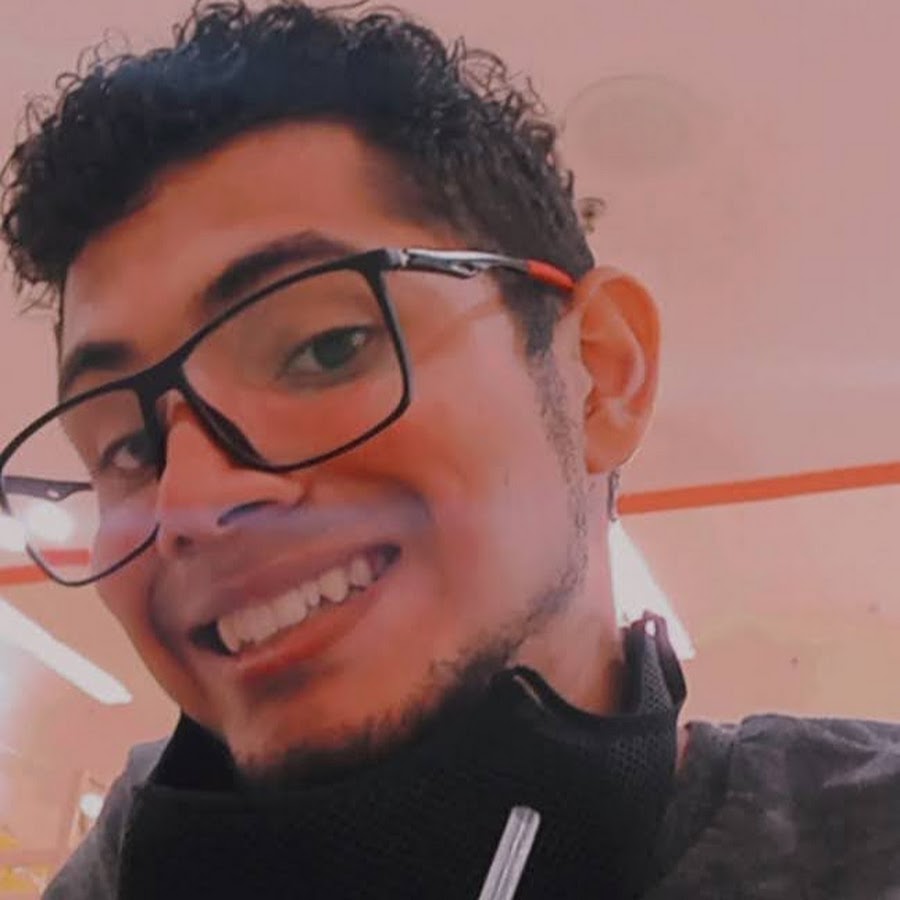 AMLnZu9b98gzSdZC7Cp41RxS_BEc3eC13VG2IjOg_E3KHw=s900-c-k-c0x00ffffff-no-rj