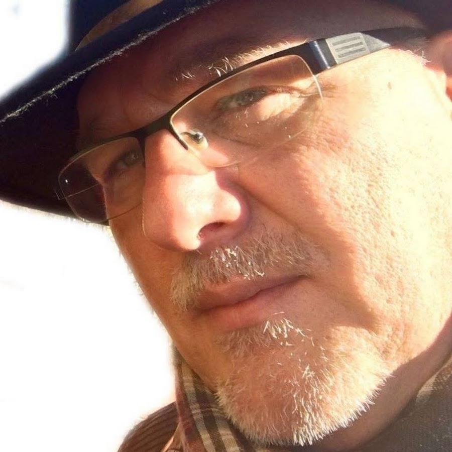 AMLnZu9c__ES28YaQHKvpTcfPguhXunlFs1fEGTv67kisw=s900-c-k-c0x00ffffff-no-rj