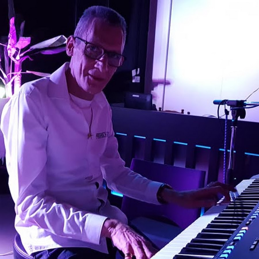 AMLnZu9cdhxROh2L2ZPHKjchtkSOXkzBwSsoOb-5shra=s900-c-k-c0x00ffffff-no-rj