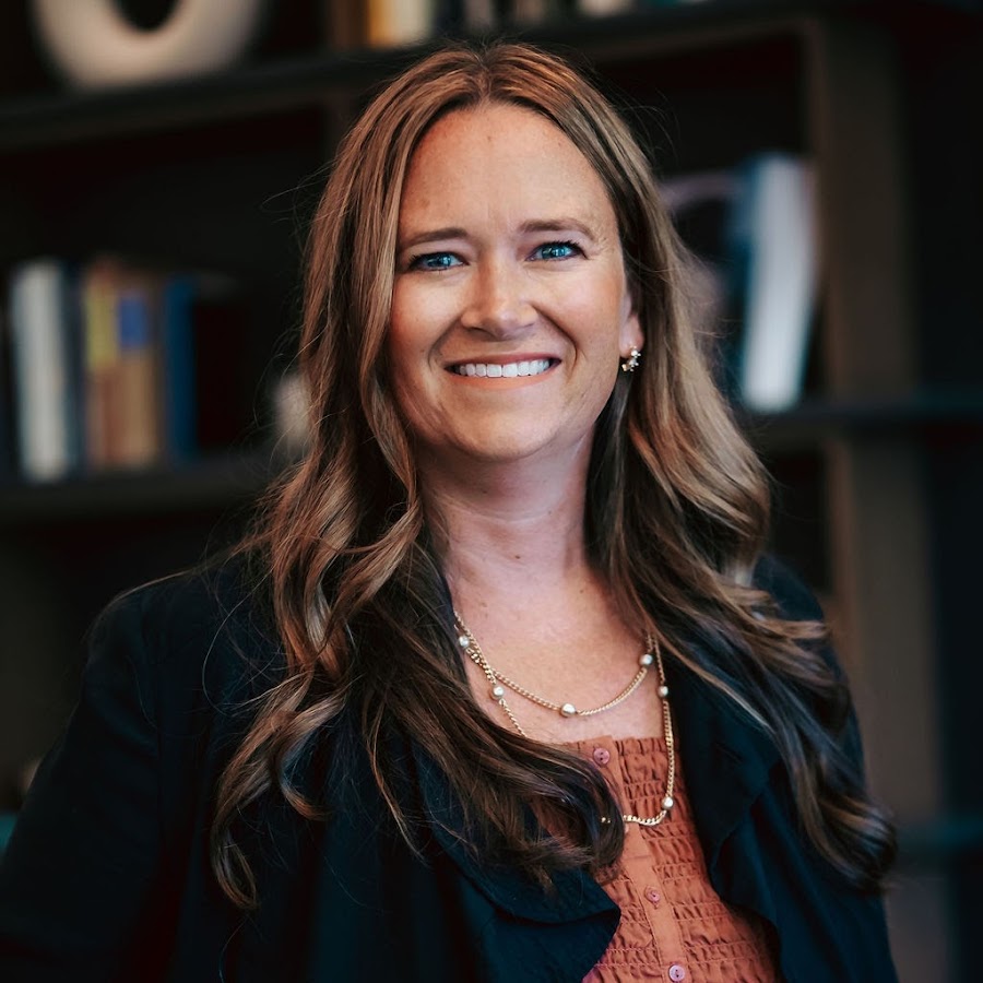 AMLnZu9cncfcTinZBG2yDpS8DGmyb8_q6hIDSpBBR15D_p0=s900-c-k-c0x00ffffff-no-rj