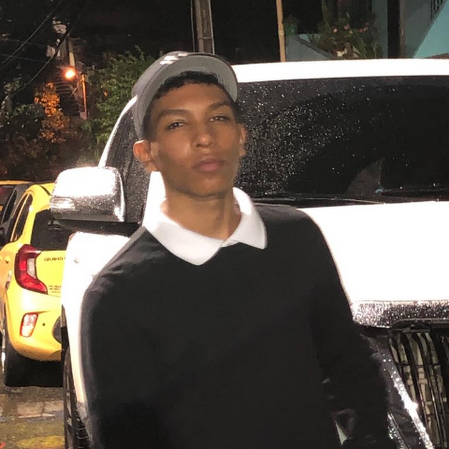 AMLnZu9cxM-pXwi67NT7ClOY9b7p0R8X8n3io0mlsYvv=s900-c-k-c0x00ffffff-no-rj