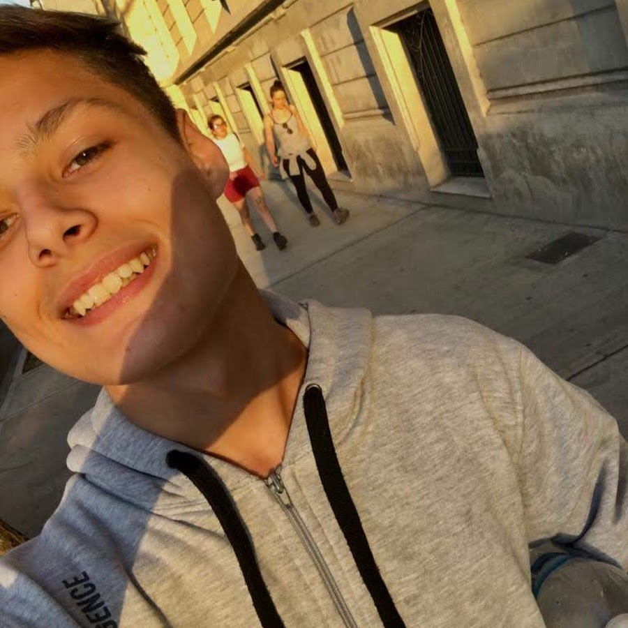 AMLnZu9e7LCdQNl9CCBP7WcXVzIpfgz6E8nW65XynHW6rQ=s900-c-k-c0x00ffffff-no-rj