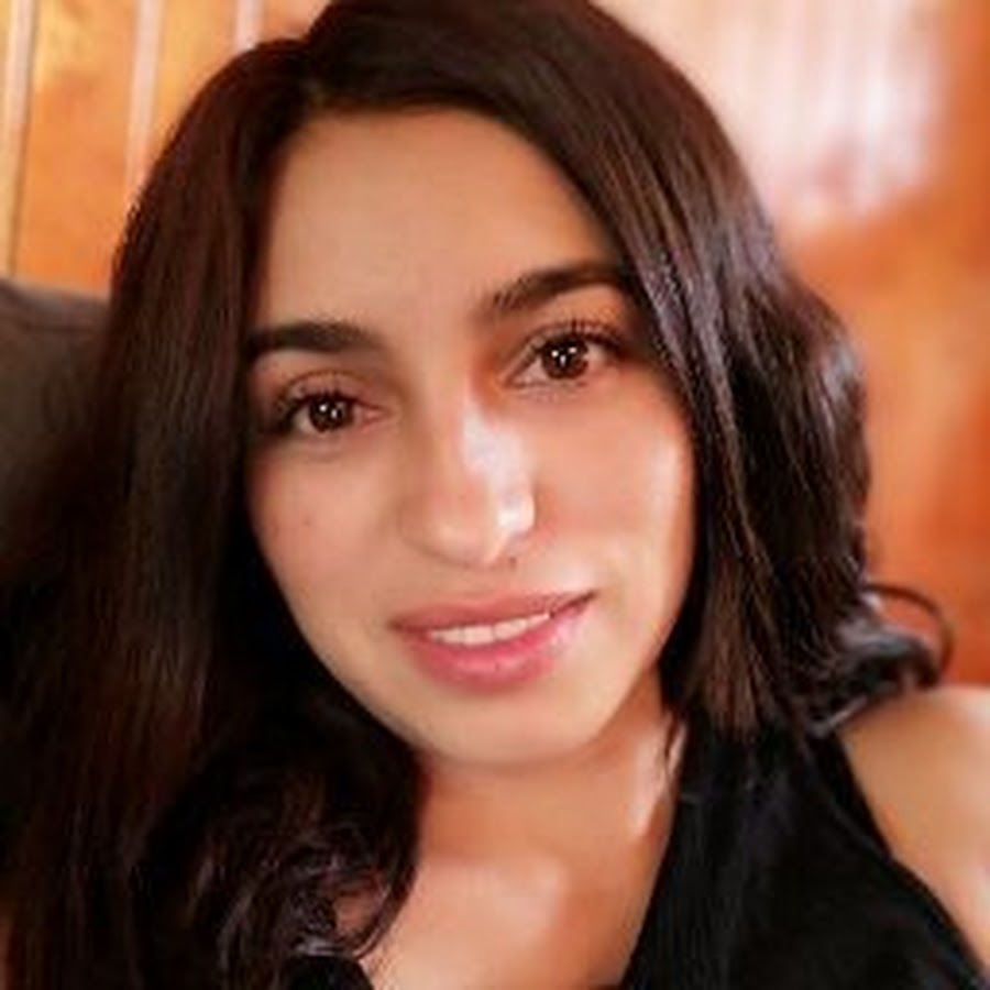 AMLnZu9fX_mHhwhjWfmlyZLNXraIBsFeBR4ETcRwyHKU=s900-c-k-c0x00ffffff-no-rj