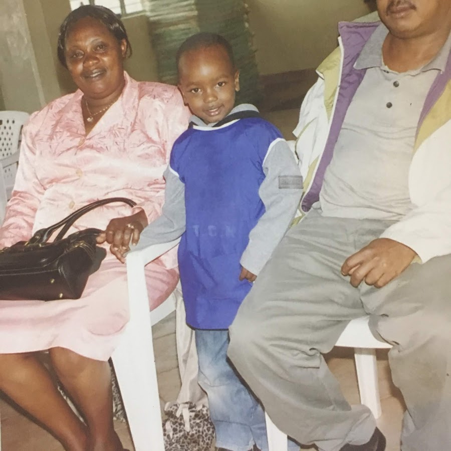 AMLnZu9g-XfgYvt_-_8lYIfU0d_MMgXm5iqmrvmhwW9BcA=s900-c-k-c0x00ffffff-no-rj